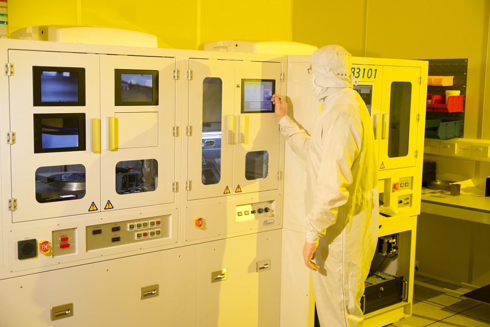 CST Global PON and GPON InP laser sales exceed 25 million - News